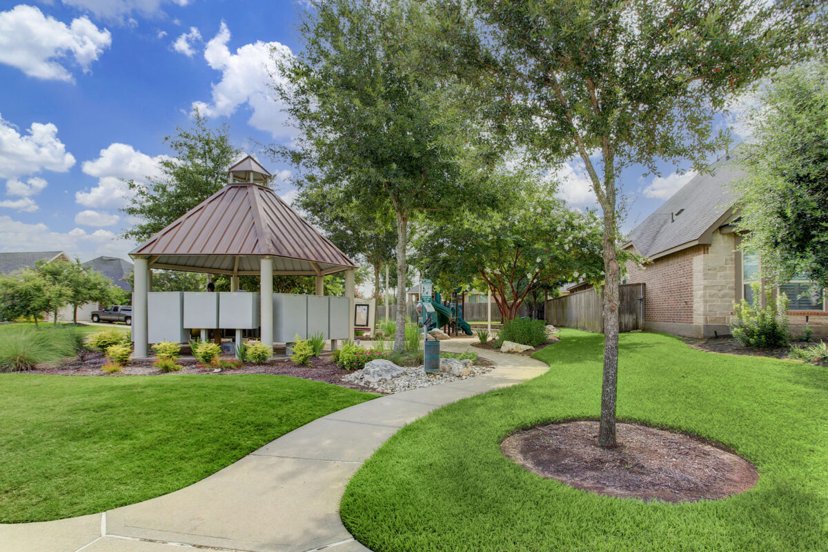 Firethorne - Terry's Landscape | Katy, TX | Fort Bend County | West Houston
